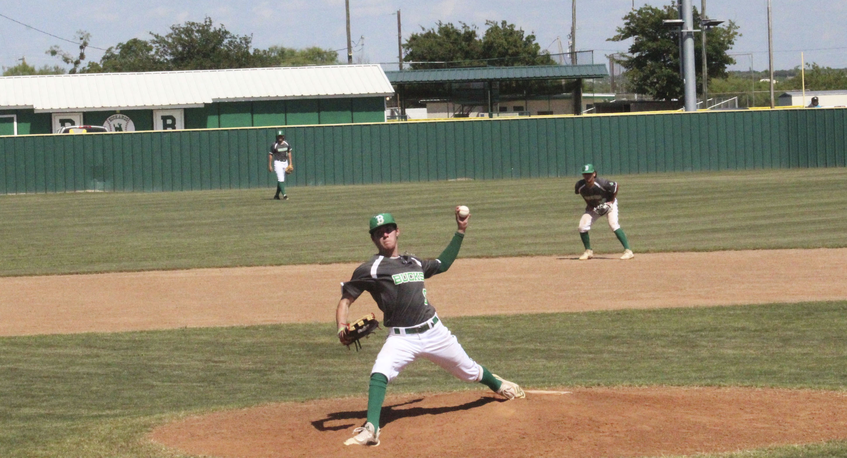 Buckaroos baseball gets one final sendoff, sweeps Aledo Bearcats ...